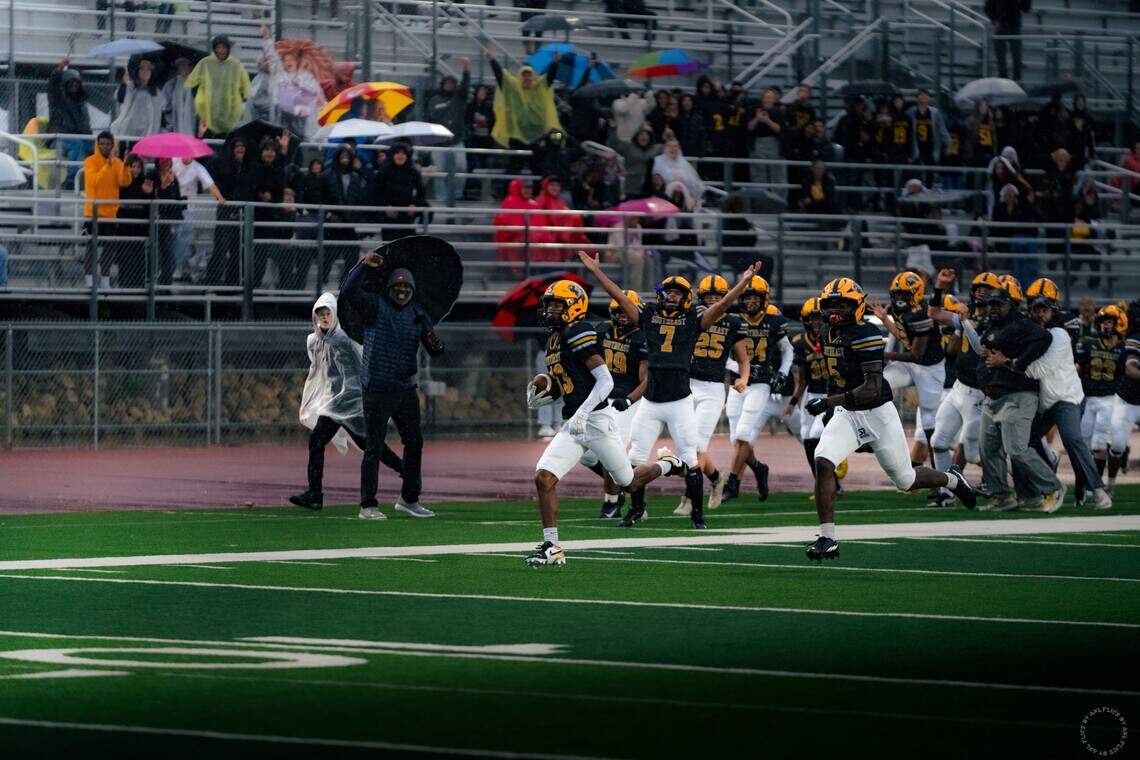 Wichita Southeast football sees culture shift in 2-1 start | Wichita Eagle