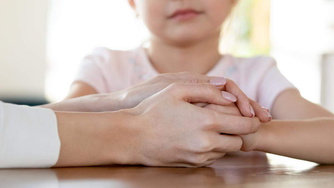 What’s the legal age to leave a child home alone in IL & MO ...