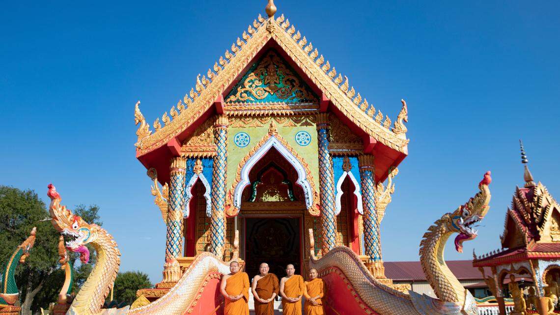 Lao Buddhist Associates Building Colorful Monk S Quarters Wichita Eagle