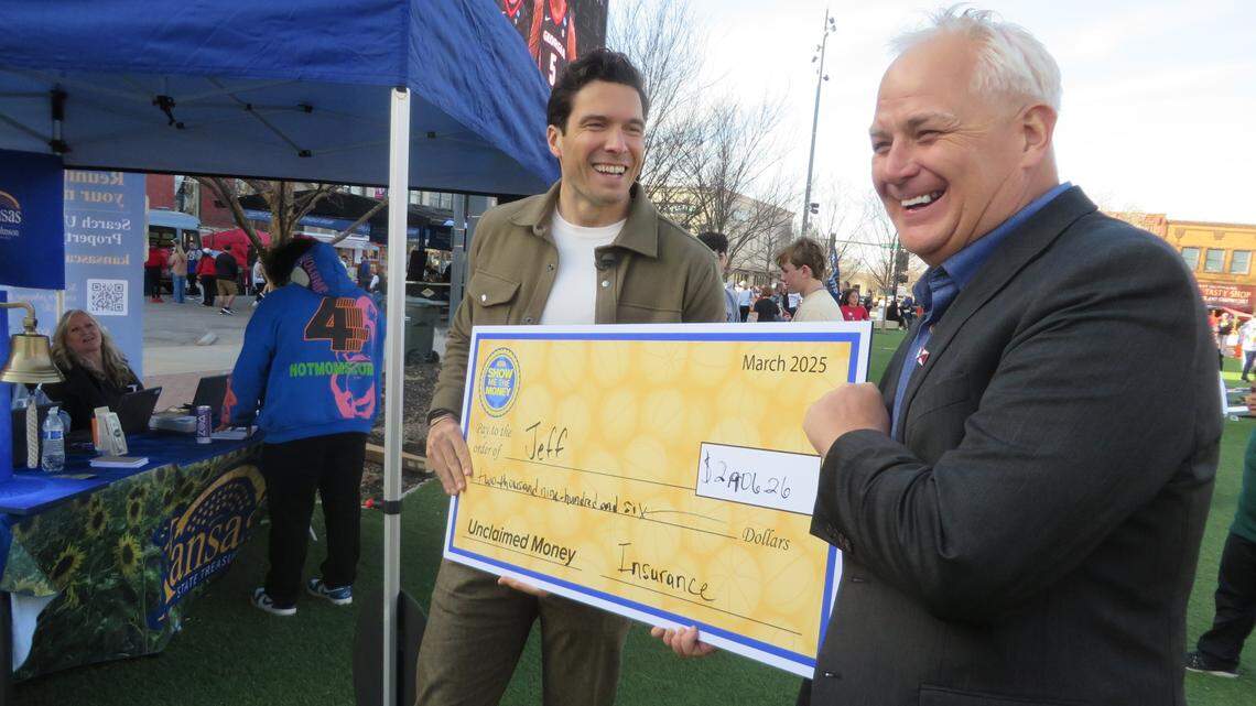 Jeff Blubaugh goes to March Madness, winds up $2,900 richer | Wichita Eagle