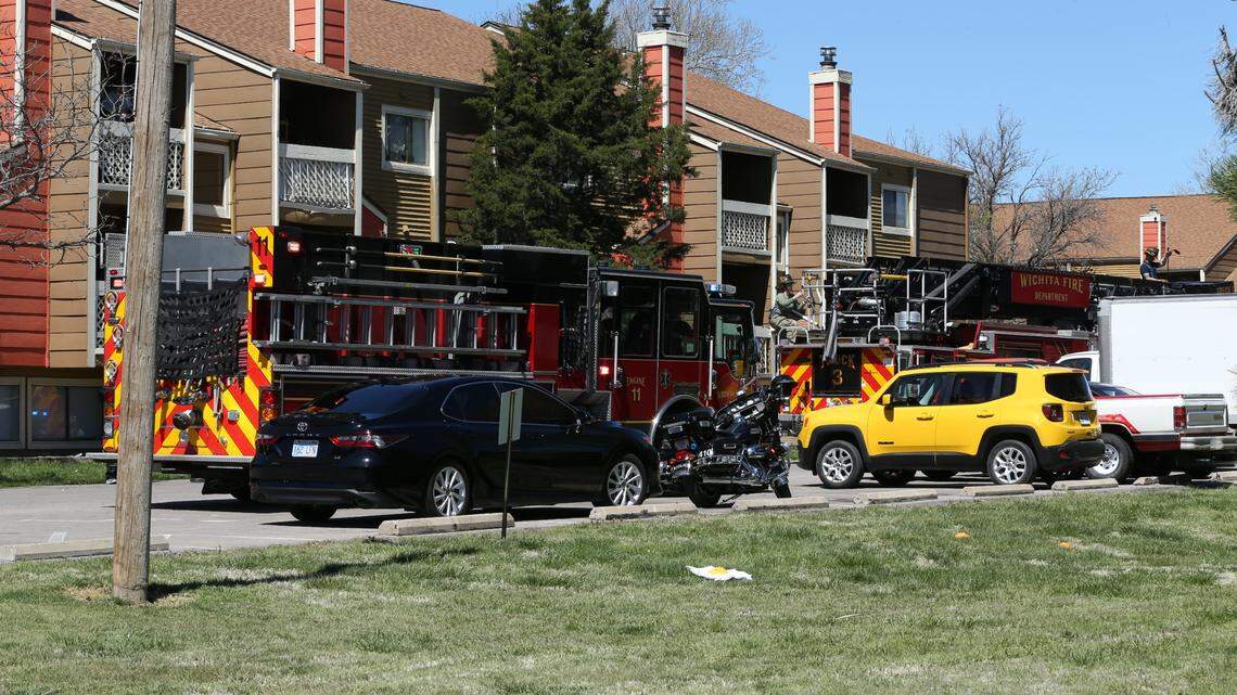 One person dead after garage explosion in southeast Wichita | Wichita Eagle