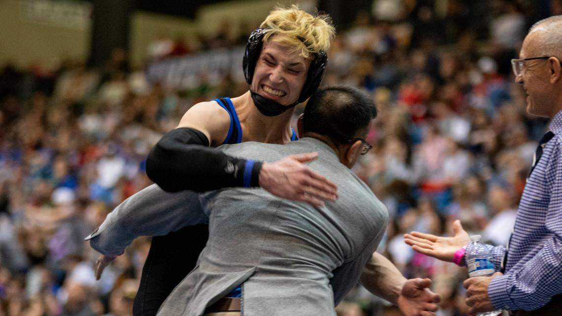 Goddard wrestling overcome injuries to win KSHSAA team title | Wichita ...