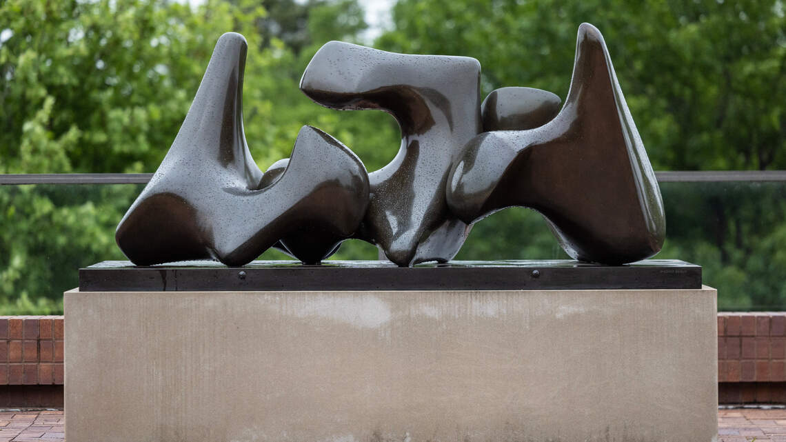 Wichita Art Museum sells Moore sculpture for $10.5 million | Wichita Eagle